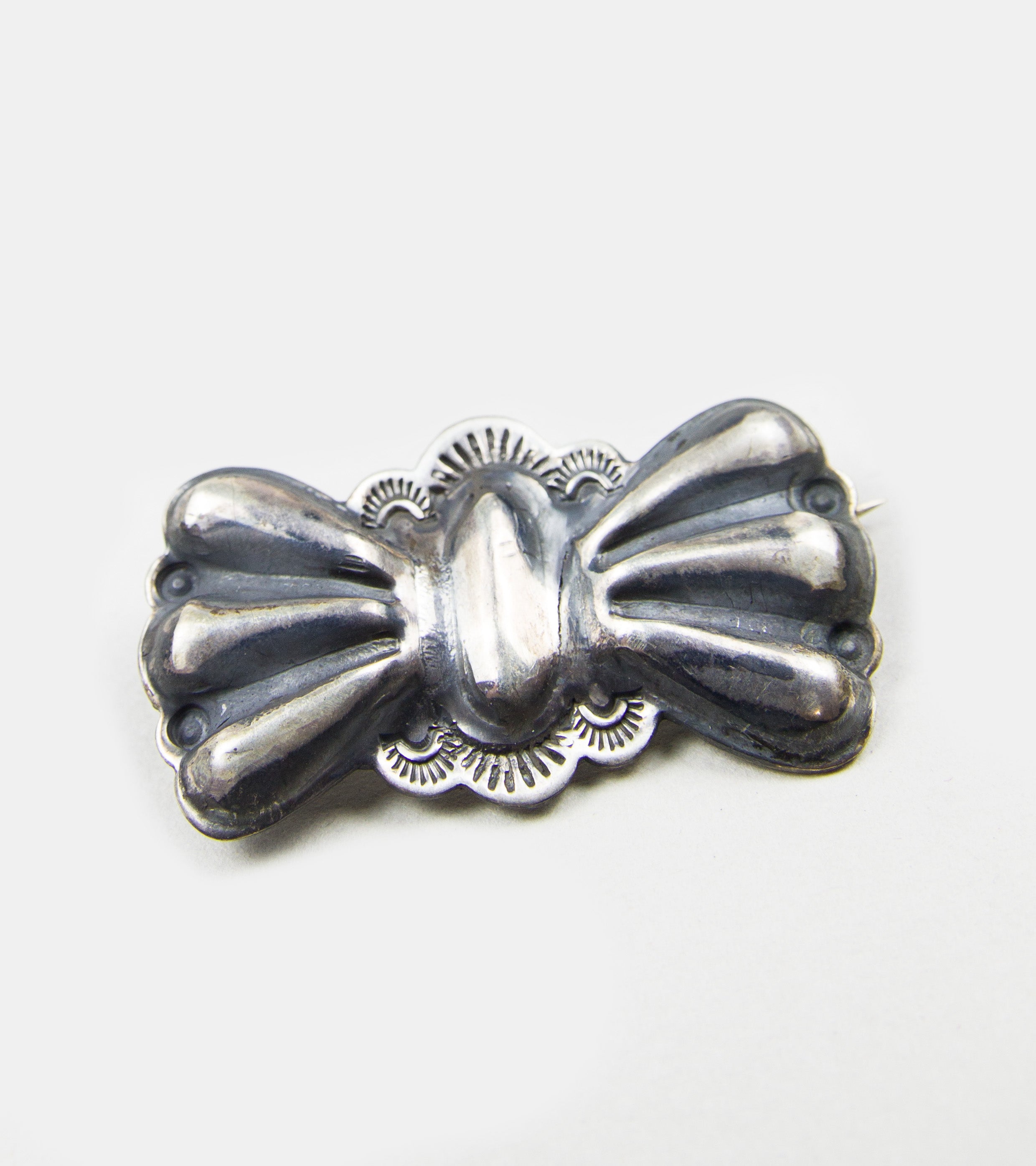 Red Rabbit Bow Pin Silver No.2 – Bryceland's HK